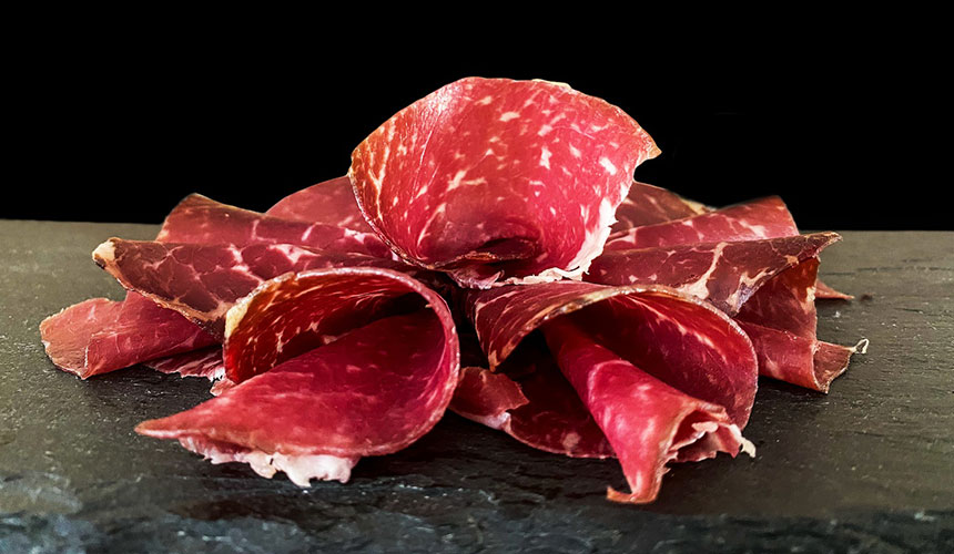Cecina de vaca Angus: qué es y por qué tiene un intenso sabor